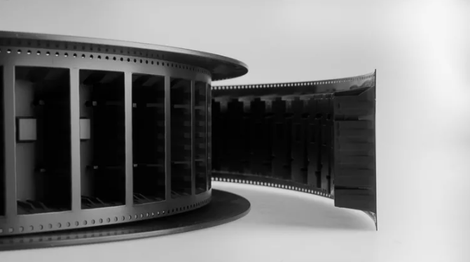 Black Embossed Taping Reel Waterproof Tape Carrier Package